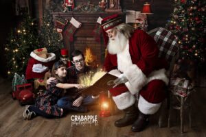 Santa Claus Mini Session :: What to Expect · Crabapple Photography