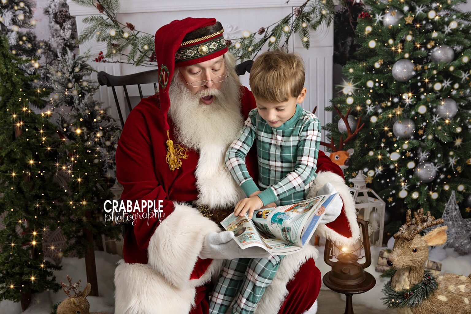 Pictures With Santa Claus :: North of Boston · Crabapple Photography