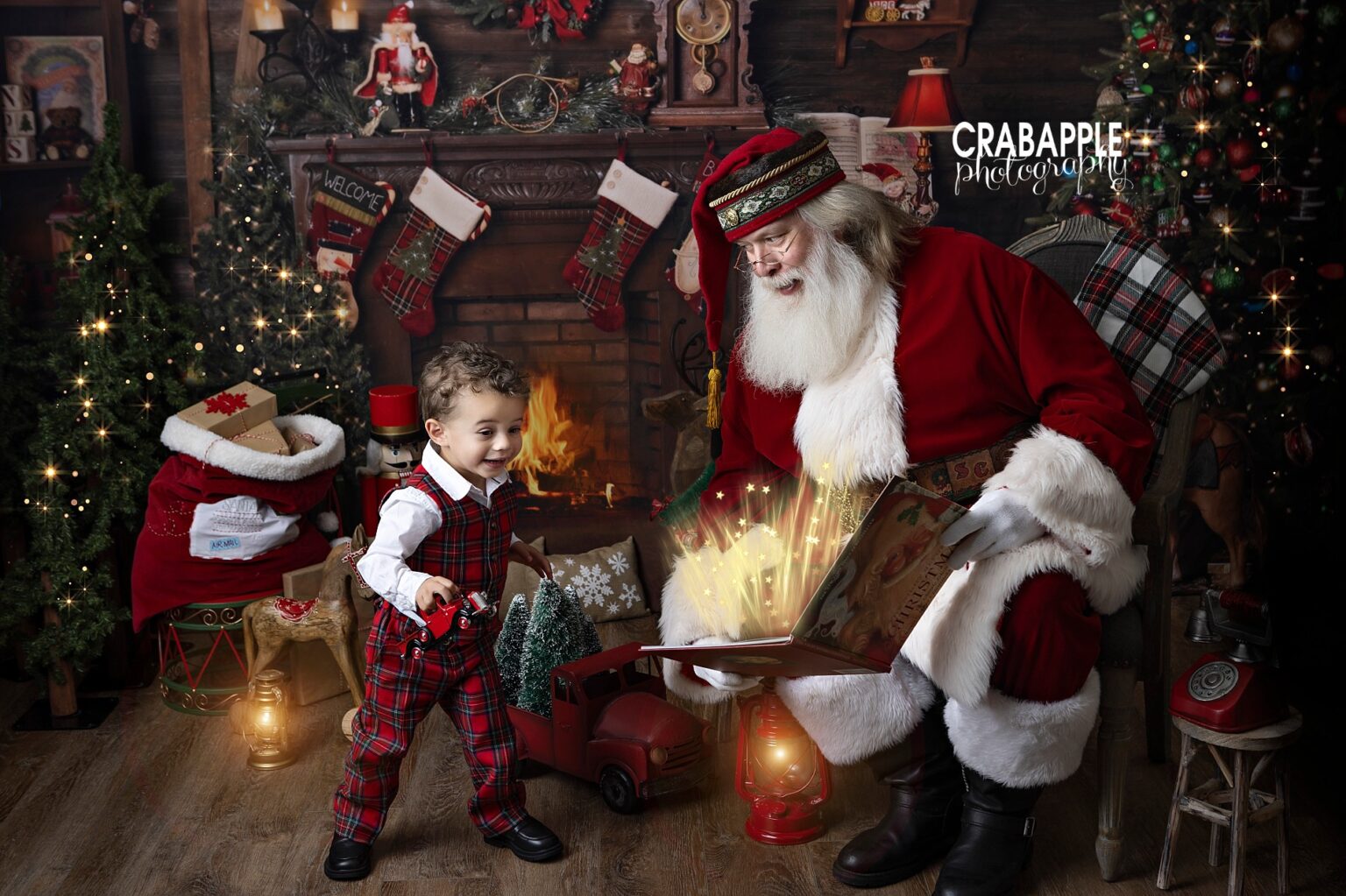 What to Wear for Pictures with Santa · Crabapple Photography