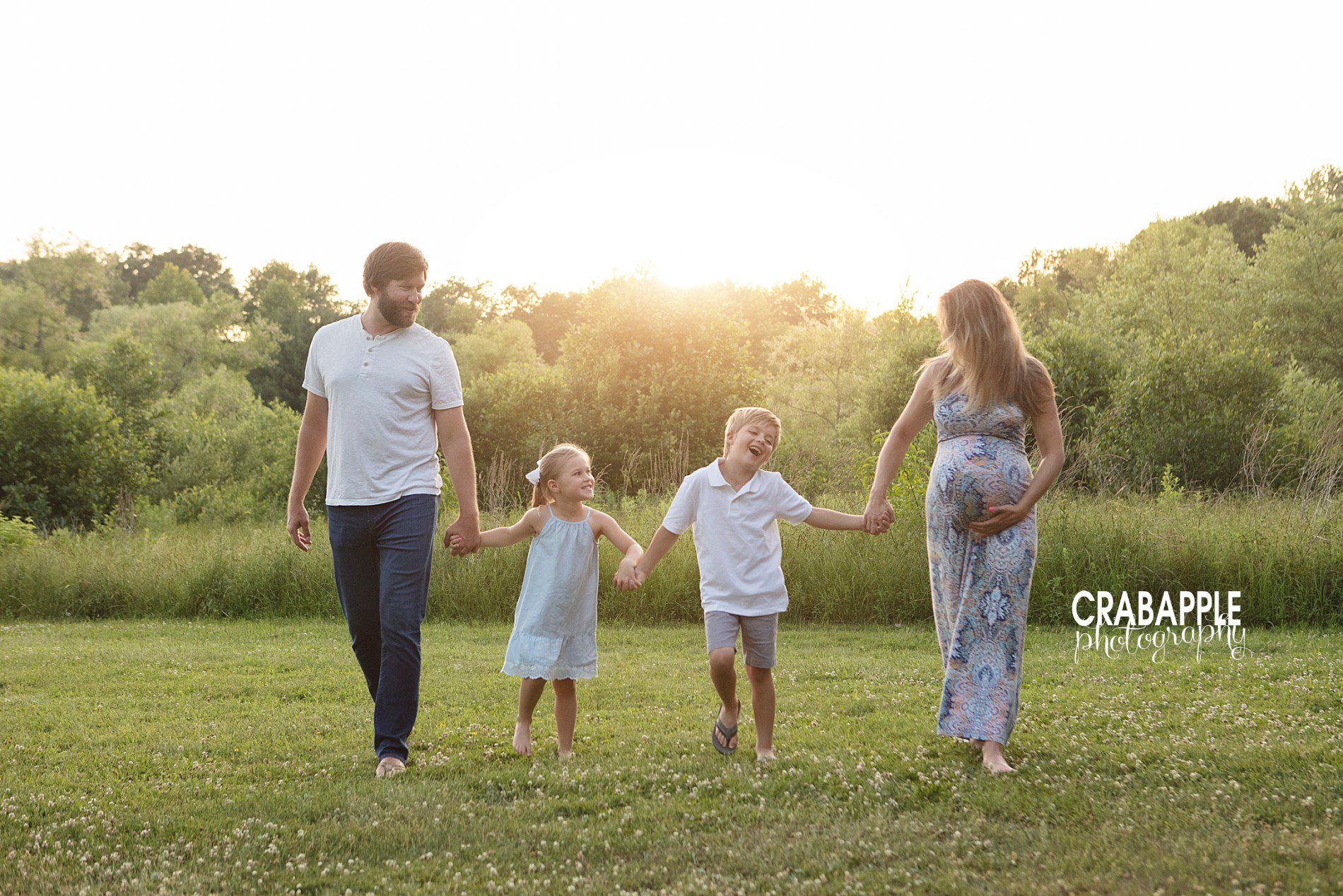 Outdoor Maternity Photos in June · Crabapple Photography