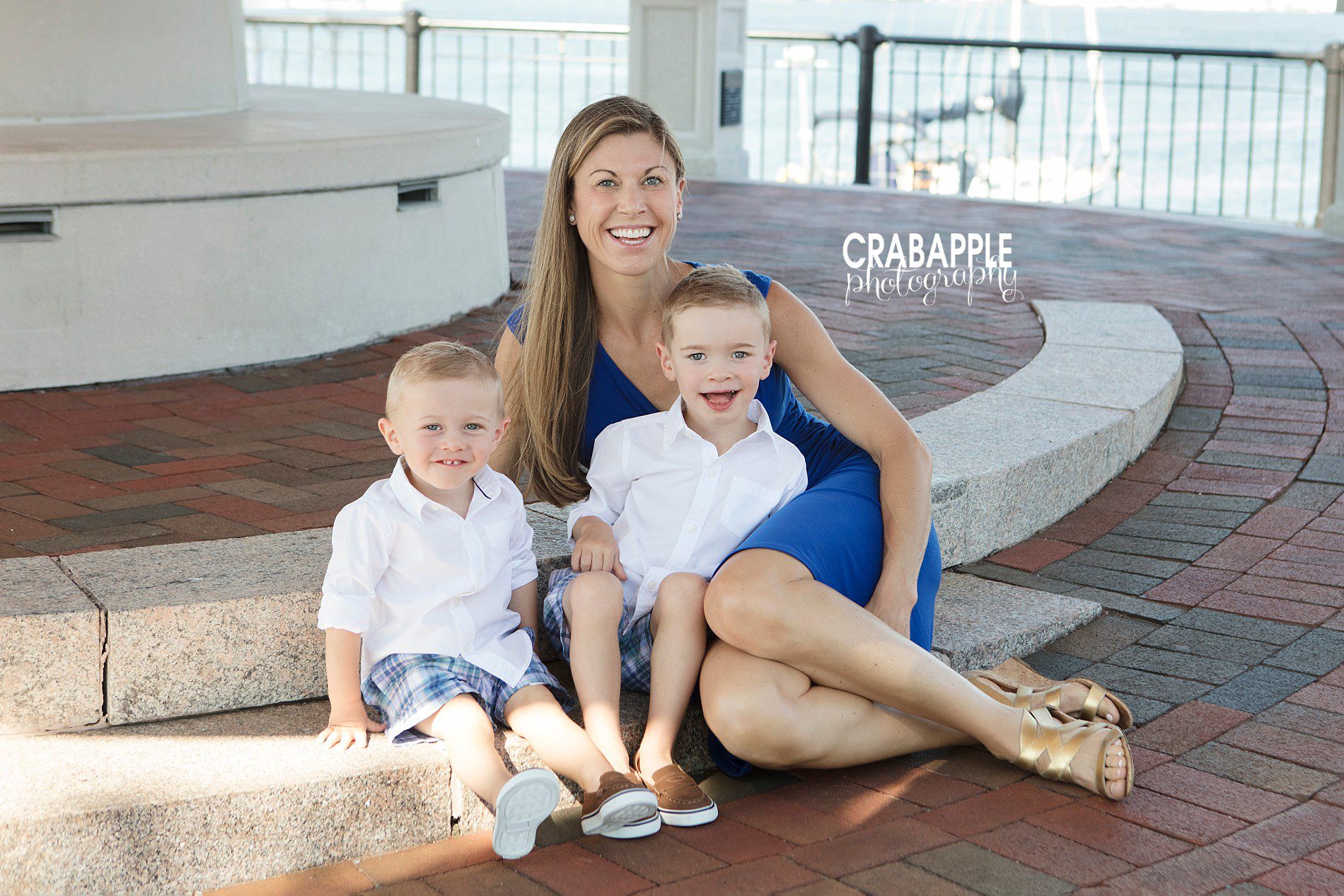 Family Photos :: Mom and Her Boys · Crabapple Photography
