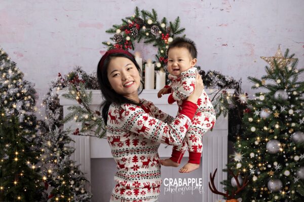 Christmas Photos for Families · Crabapple Photography