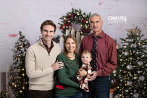Christmas Portraits Holiday Photography · Crabapple Photography