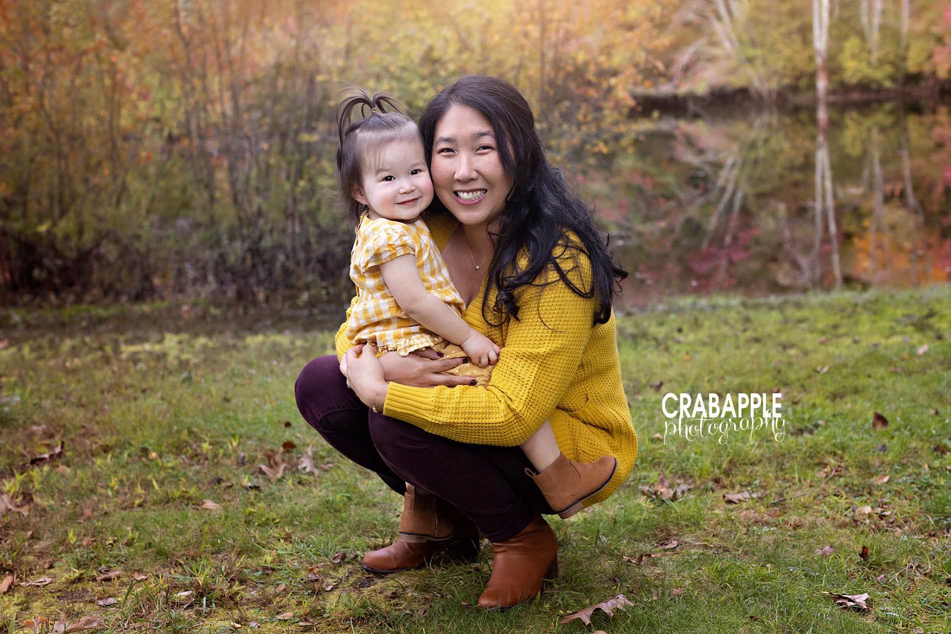 Outdoor Fall Photoshoot for Toddlers · Crabapple Photography