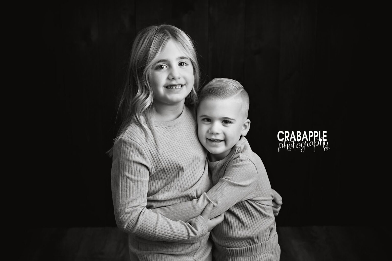 Cousin Portrait Ideas and Inspiration · Crabapple Photography