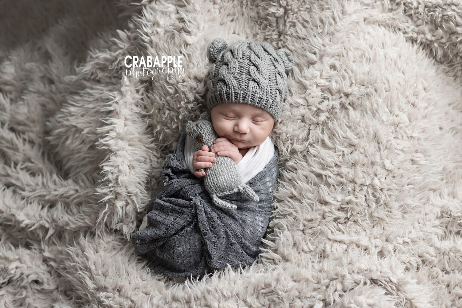 5 Week Old Infant Photos · Crabapple Photography