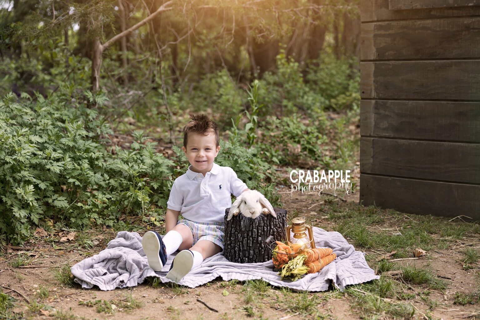 Child Portraits At a Farm for Spring · Crabapple Photography