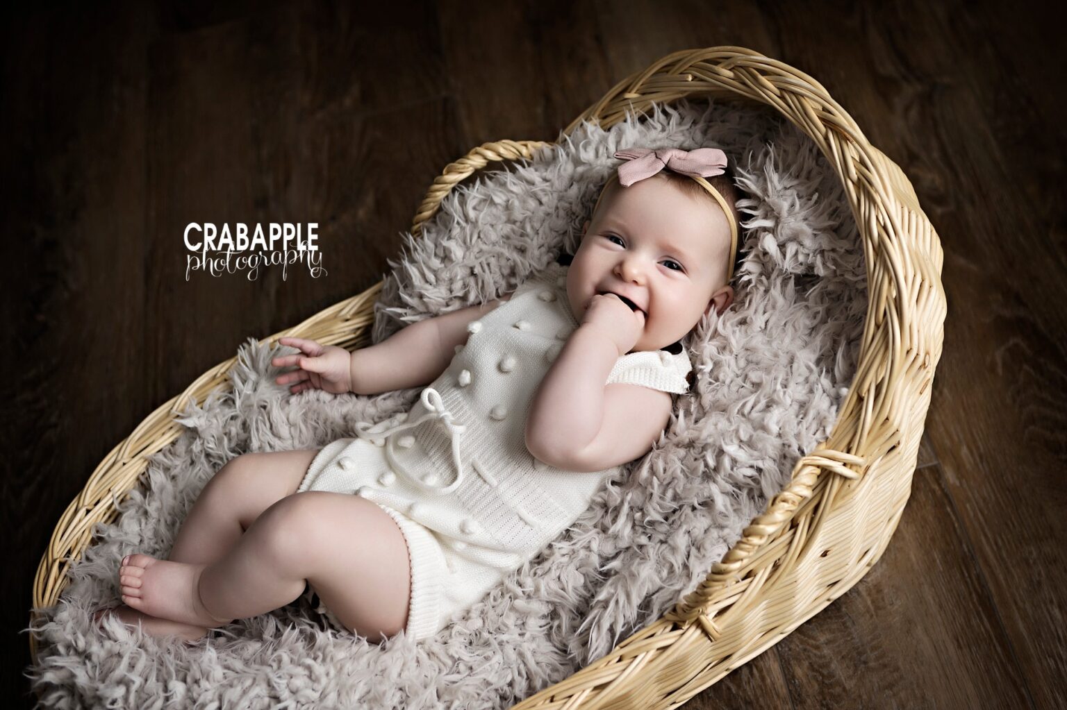 How to Use Props for Picture-Perfect Baby Milestone Poses · Crabapple ...